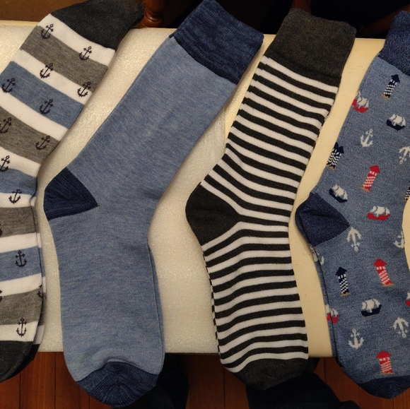 G.H. Bass & Co. | Underwear & Socks | 4 Pair Men Dress Socks Gh Bass ...